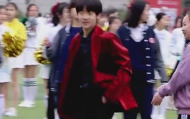 TF家族,时代峰峻一个致力于为重庆各大中高学校输送表演人才的娱乐...