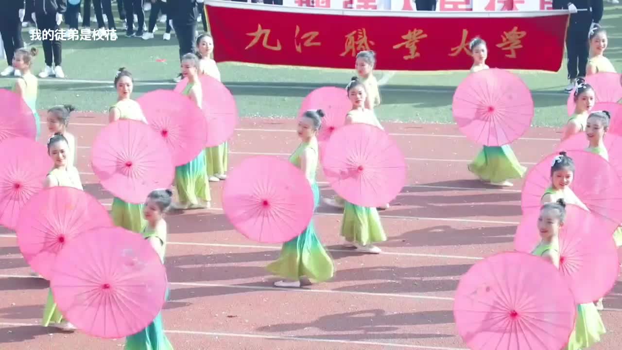 别人家学校的运动会开幕式,真的是太优秀了,超羡慕!