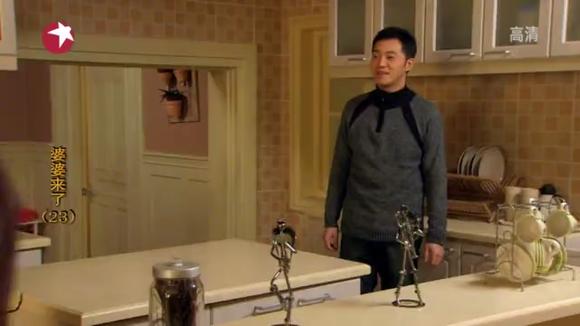 方鸿俊和刘小雅离婚了,方鸿俊闯入小雅酒店"捉奸",进去后他却笑了