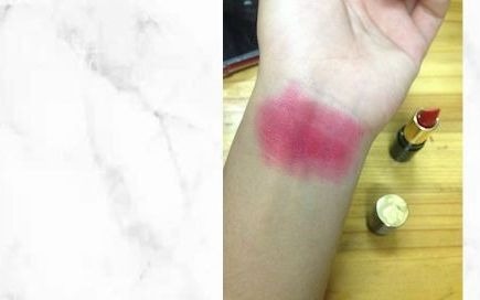 兰蔻菁纯柔润丝缎唇膏132黄黑皮试色