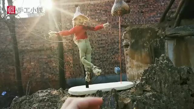 【手工制作】教你做个稻草人"解压神器",感觉瞬间被治愈了!