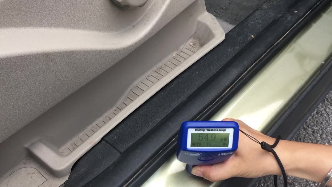 二手车漆膜仪测试汽车漆面厚度的操作方法