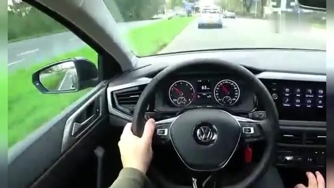 手动挡超过瘾!试驾2018 大众POLO