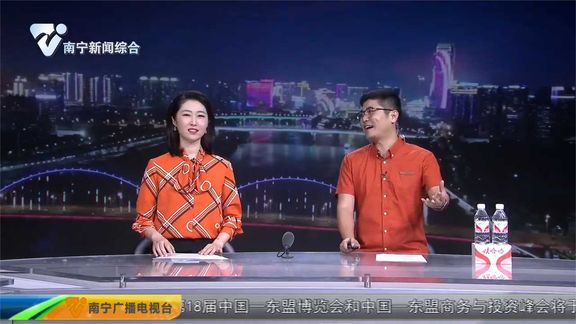 “两会”志愿者正式上岗 用微笑和真诚践行服务宗旨