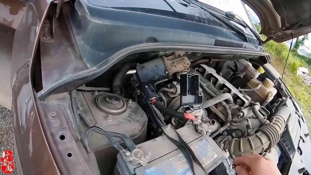 五菱宏光改双电瓶实操,想旅行做饭改电的朋友可以看看,很详细!