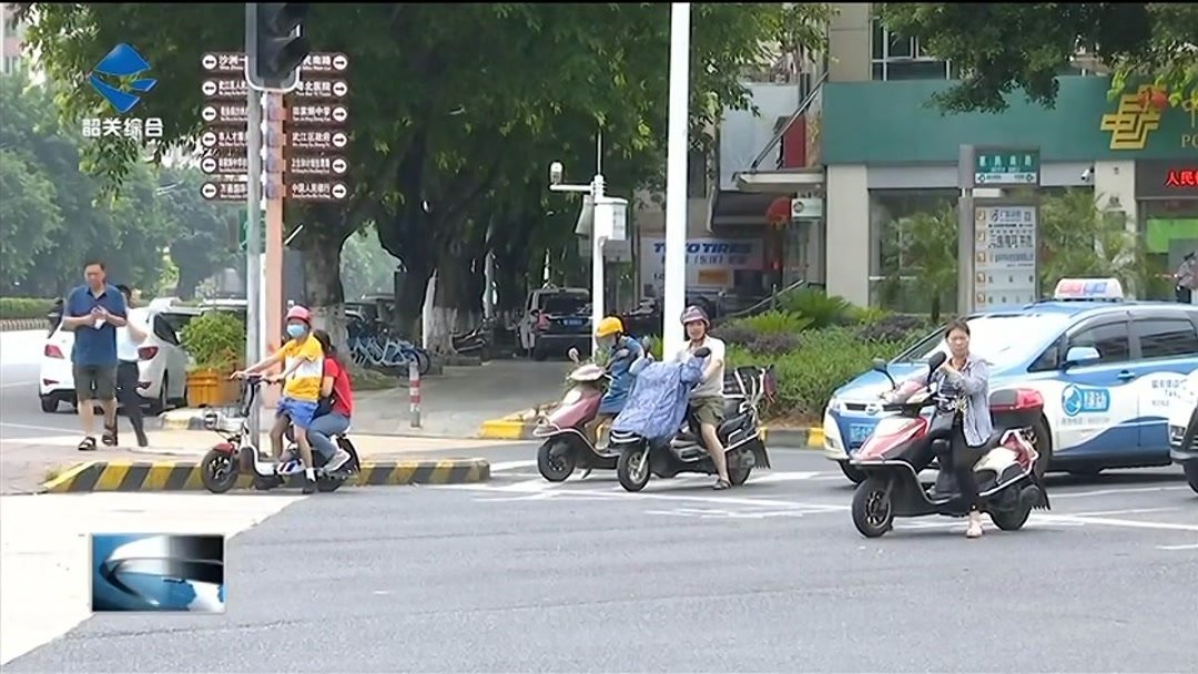 我市开展“一盔一带”安全守护行动