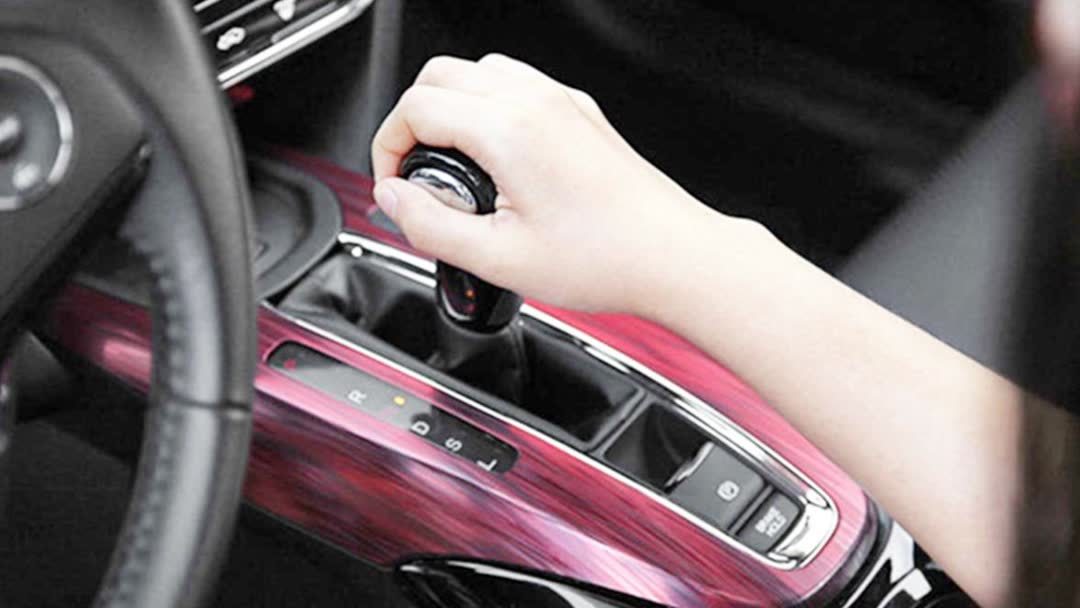 自动挡起步先挂N档？老司机：这才是正确起步，别被忽悠了