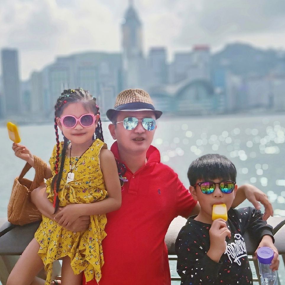 熊孩子与囧爸爸 