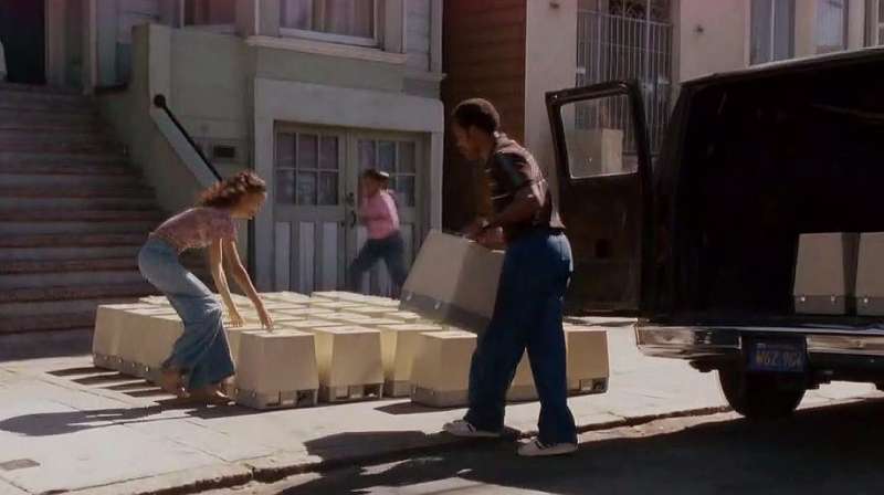 影视:小伙花全部积蓄购买医疗器械,医生却觉得是无用的奢侈品!