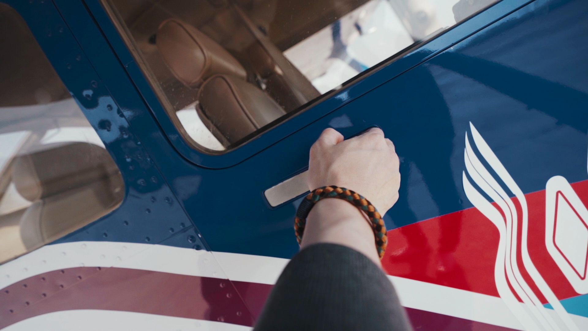 #燃烧的陀螺仪#坐稳扶好,带你飞固定翼飞机去。