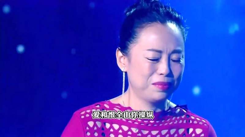 韩红黄绮珊联手唱《离不开你》，这高音怕是有十三亿分贝，太震撼