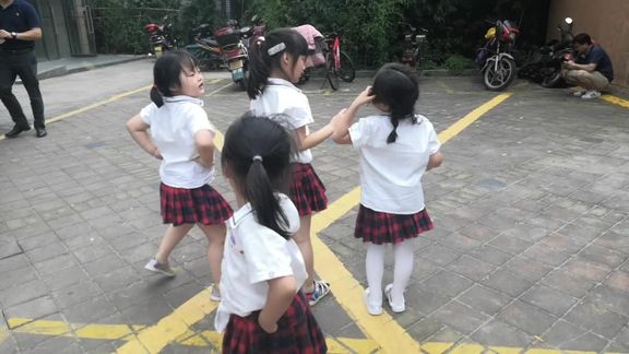 #一群小可爱 #一起长大一起玩耍