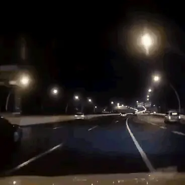 ...买车时候要注意被动安全性能,自己可以小心驾驶提升的是主动安全,但...