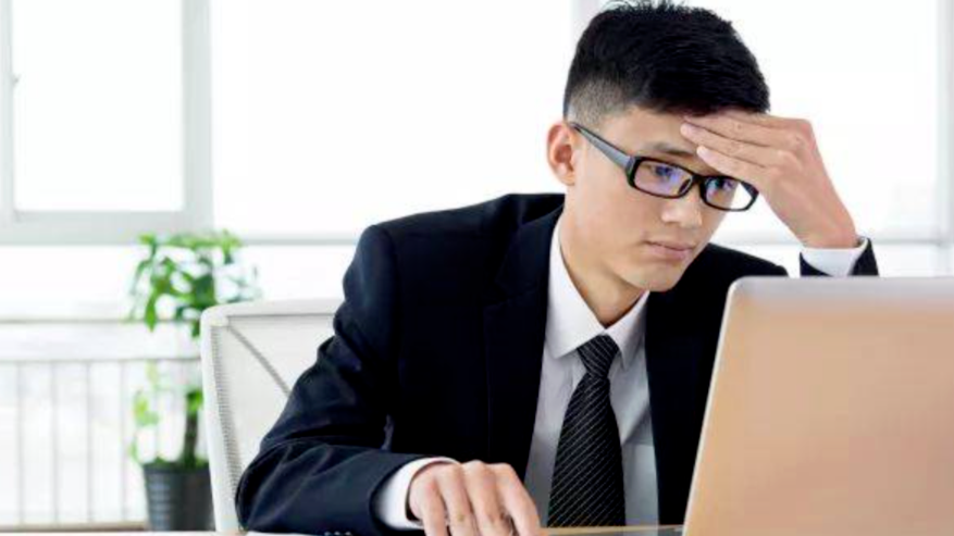 公司回应上班私聊微信罚款100元:没人检查,仅为规定