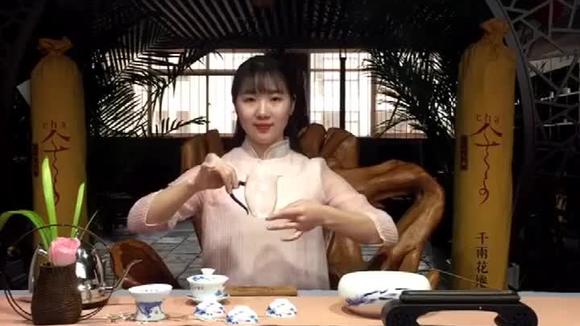 你可能不知道,普洱茶的隐藏的功效,一般人我不告诉他