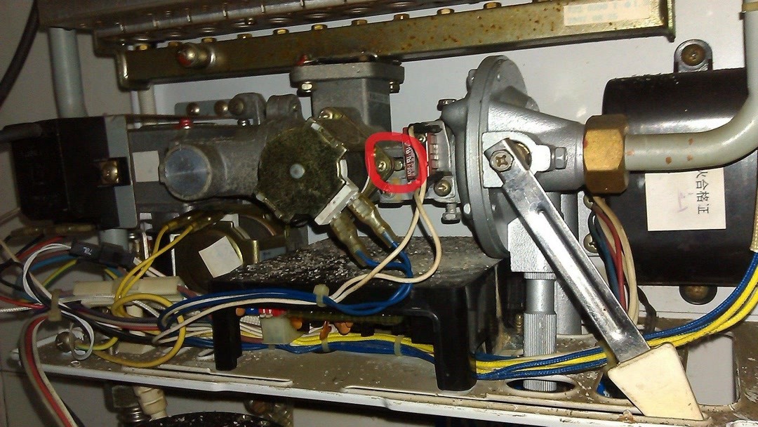 燃气热水器打不着火?别急!师傅教你这么修一查一个准!