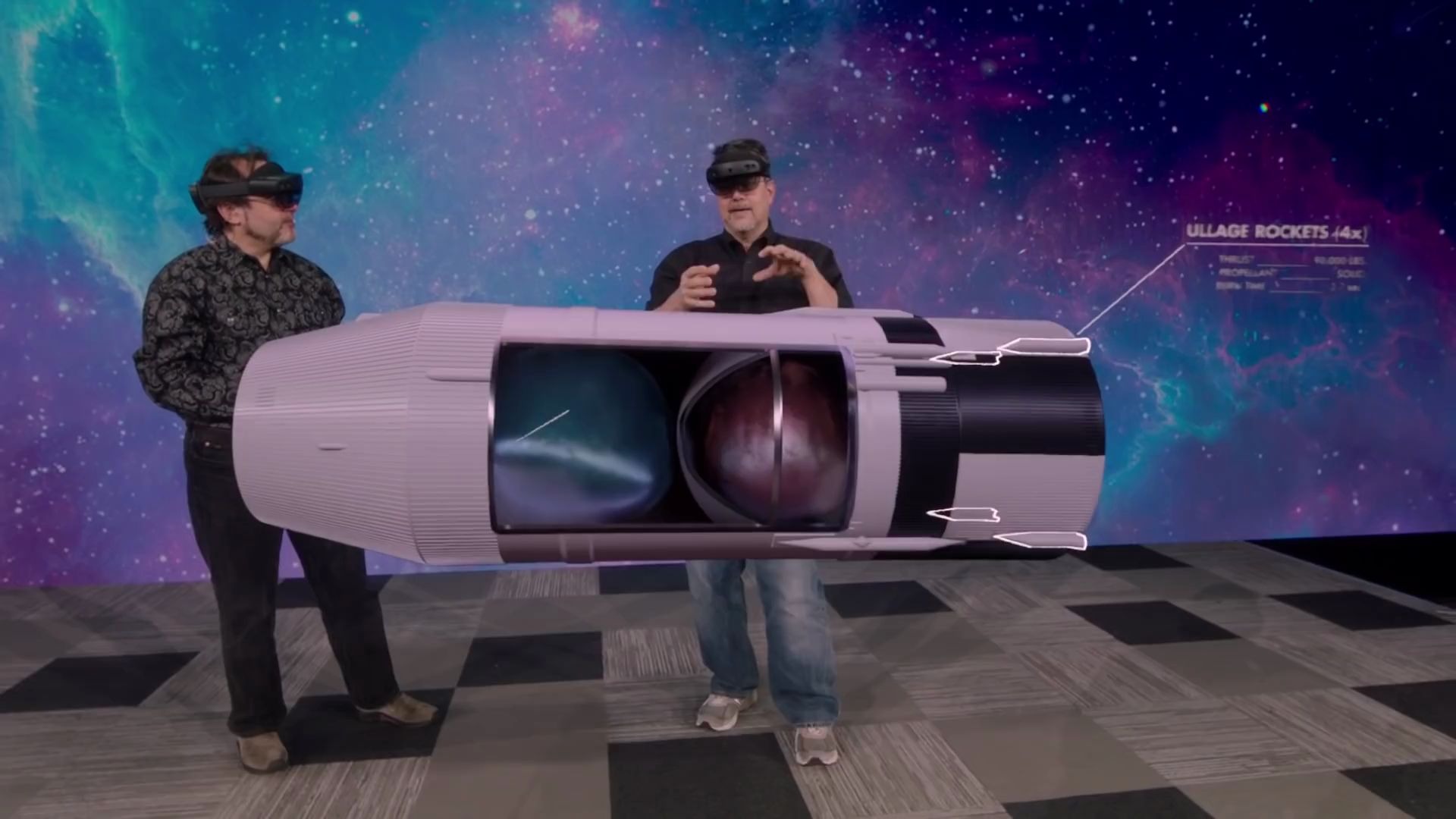 微软HoloLens 2 AR实时互动应用