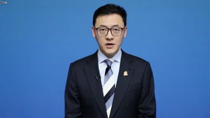 毕业生签劳动合同时需注意什么?听听律师怎么说