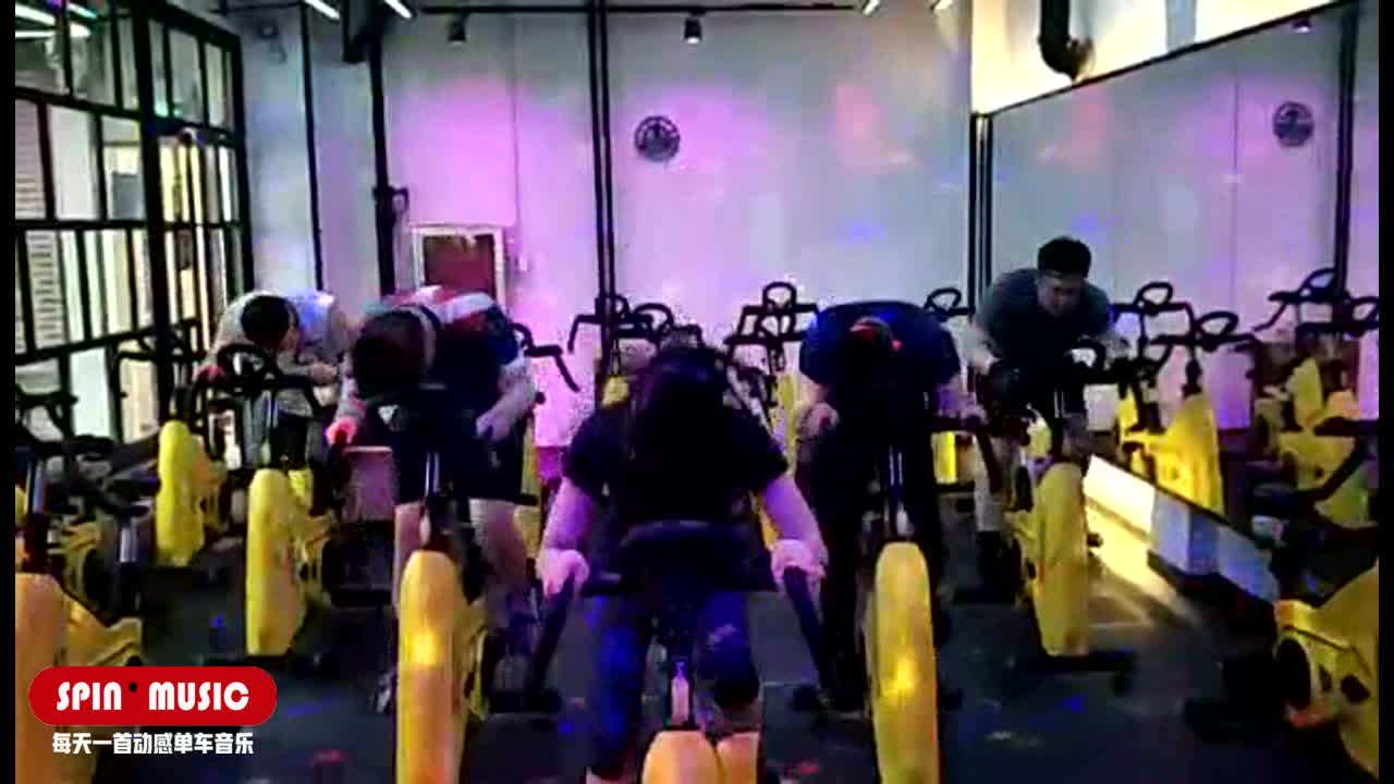 第二届电音之王-04-青姐团队-动感单车比赛