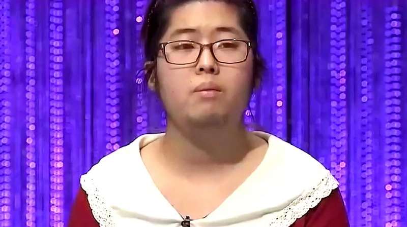 女孩7年没来月经,脱下口罩的样子让人心疼,嘉宾都惊呆了!