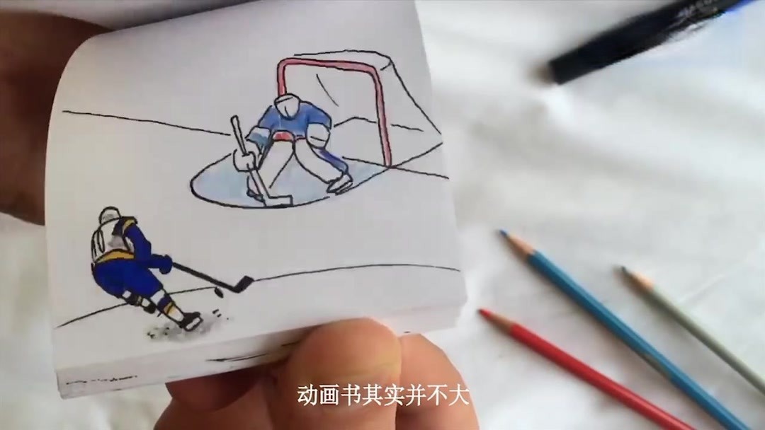 世界上最小的动画书,只有一个指甲盖大,翻动后让人不得不服