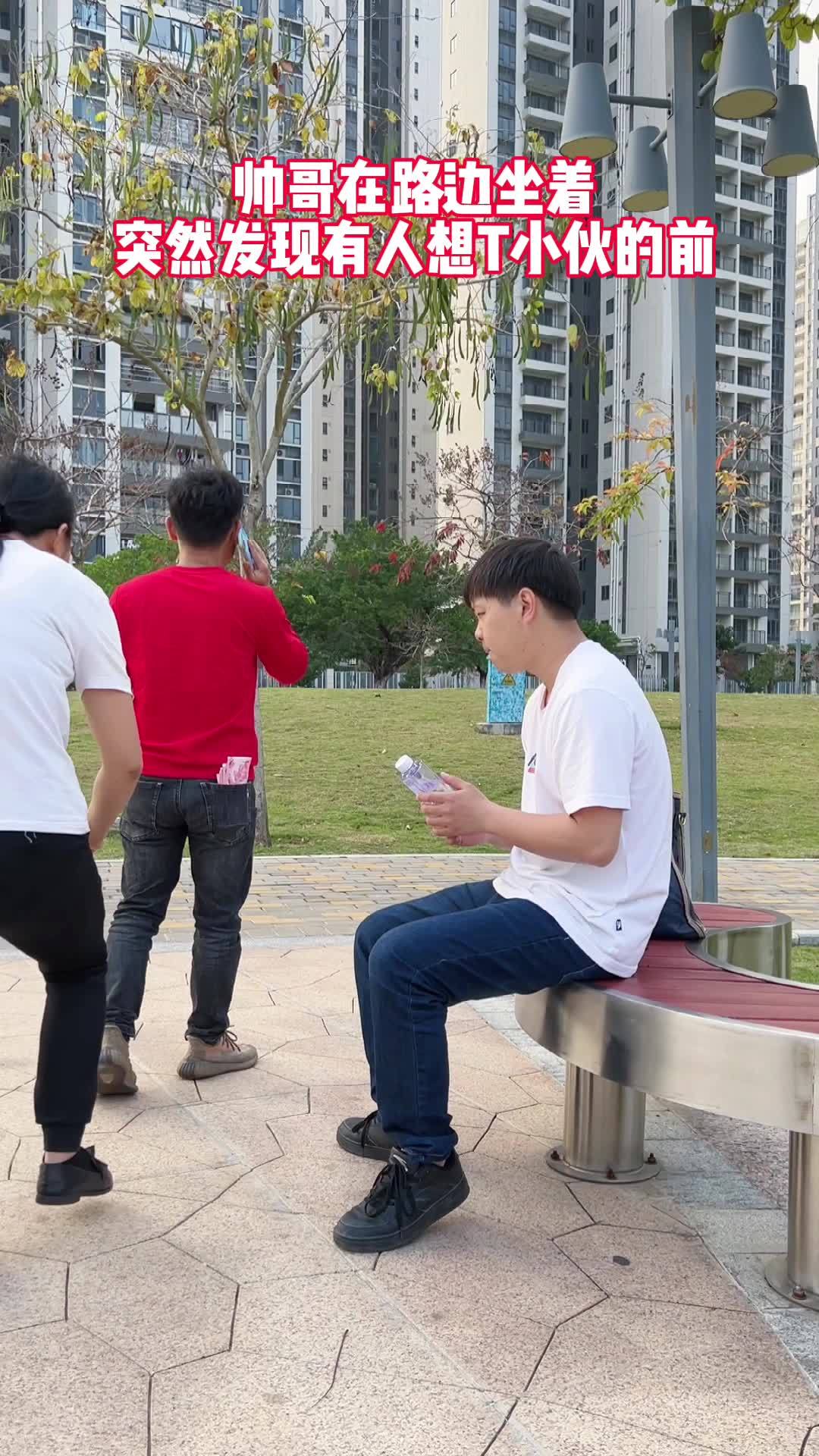 你看到的不一定是事实,你所知道的不一定是真相。