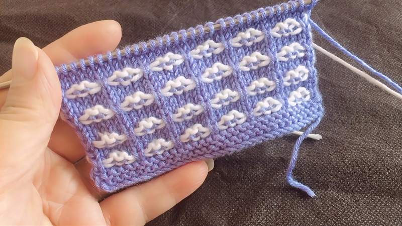 一款蓝天白云的花样编织视频,宝宝毛线织法教程!