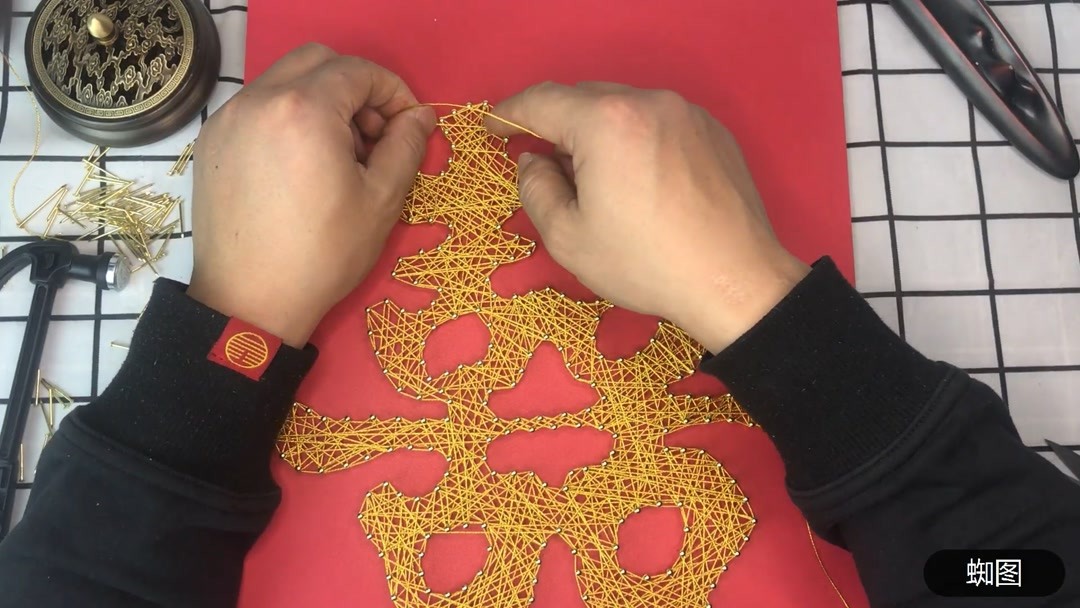 尹匠制作钉子绕线画双喜绕线教程