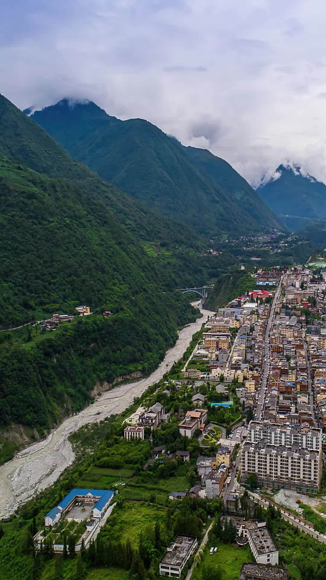 磨西古镇是红军进入甘孜藏区的第一镇
