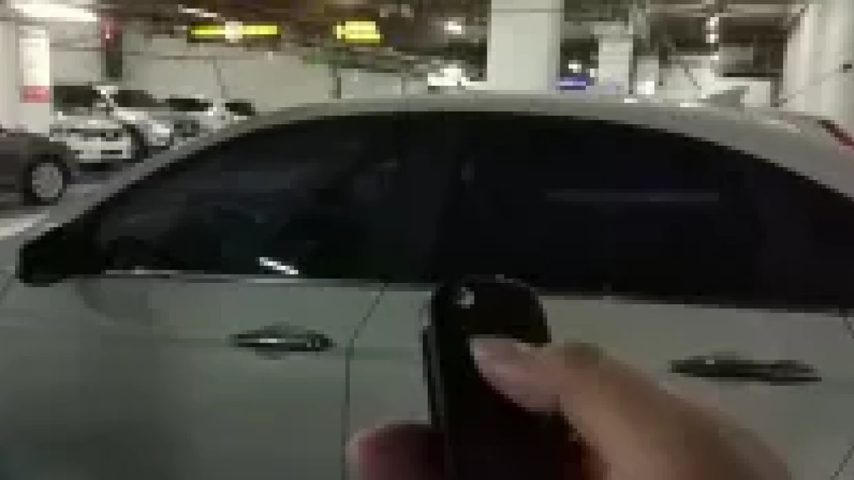 16款长安逸动一键升降窗教程