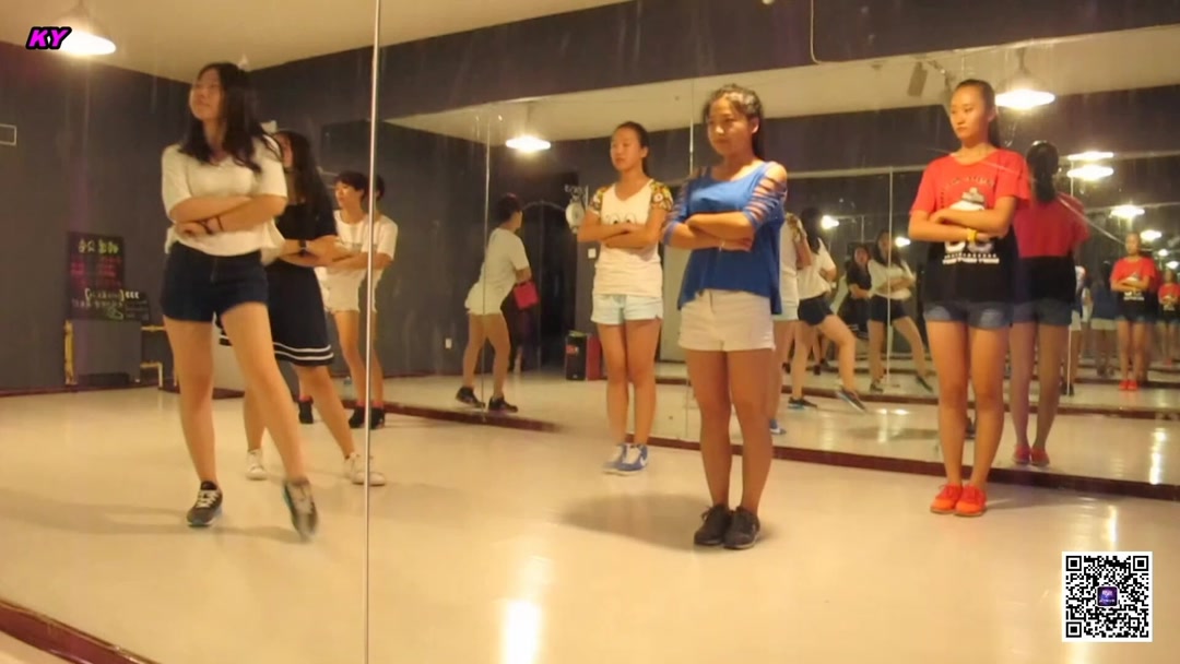 怦然心动-AOA 太原酷逸爵士舞培训 全省最专业的爵士舞教学