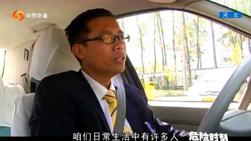 开自动挡的车一定要养成的习惯,看看专家怎么说?