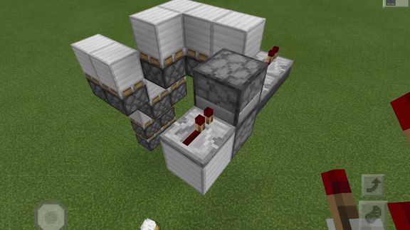 我的世界:红石水中隐藏门上