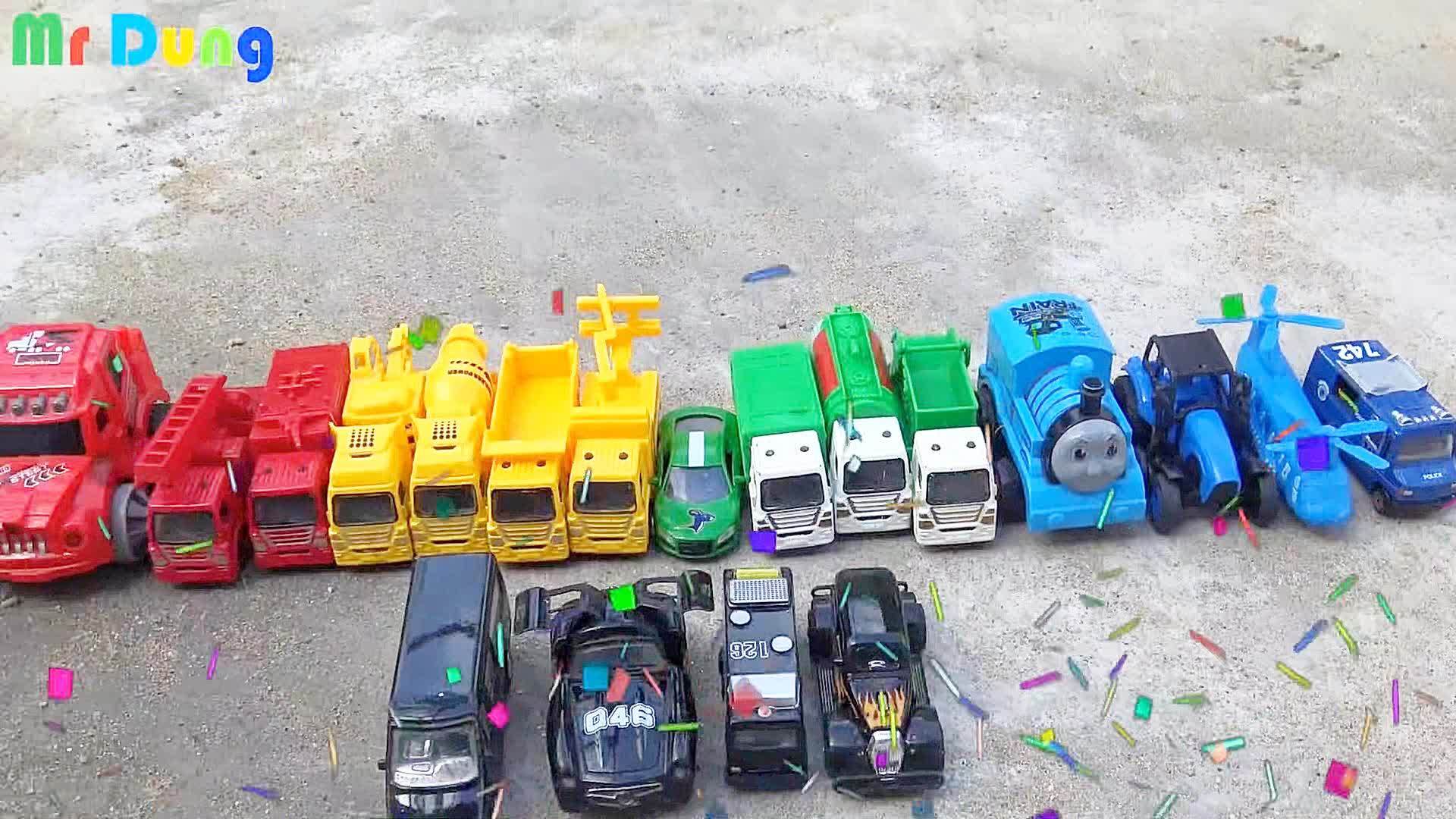 挖掘机发现字母玩具,认识汽车工程车和火车,婴幼儿宝宝游戏视频