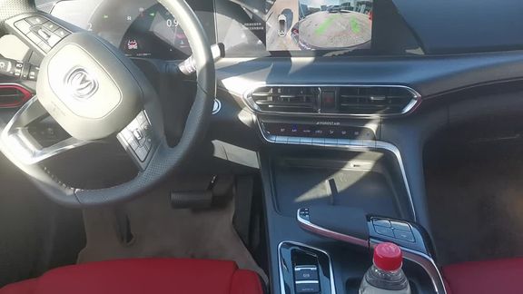 UNI-T自动泊车【来自懂车帝车友圈】