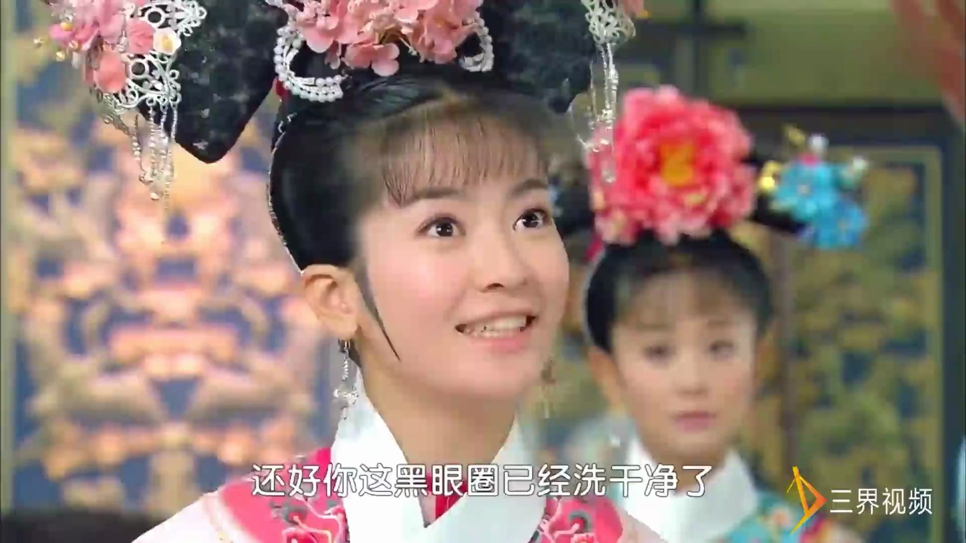 古装剧:小燕子塞娅比武,两人都是用鞭子,到底谁更胜一筹呢