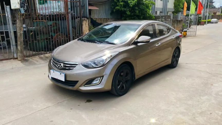 2013年,现代朗动,1.6自动波,高配,一键启动,天窗