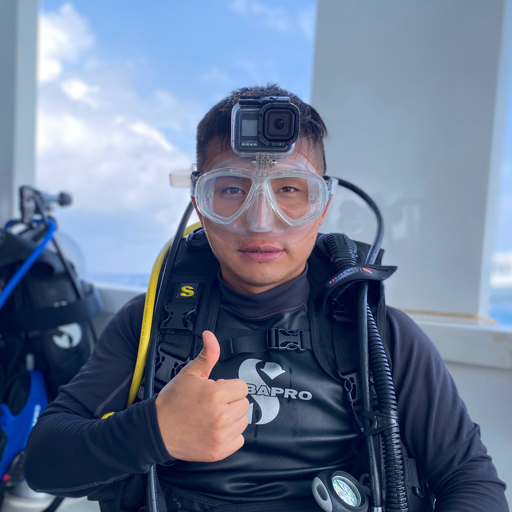 OK哥环球探海记 