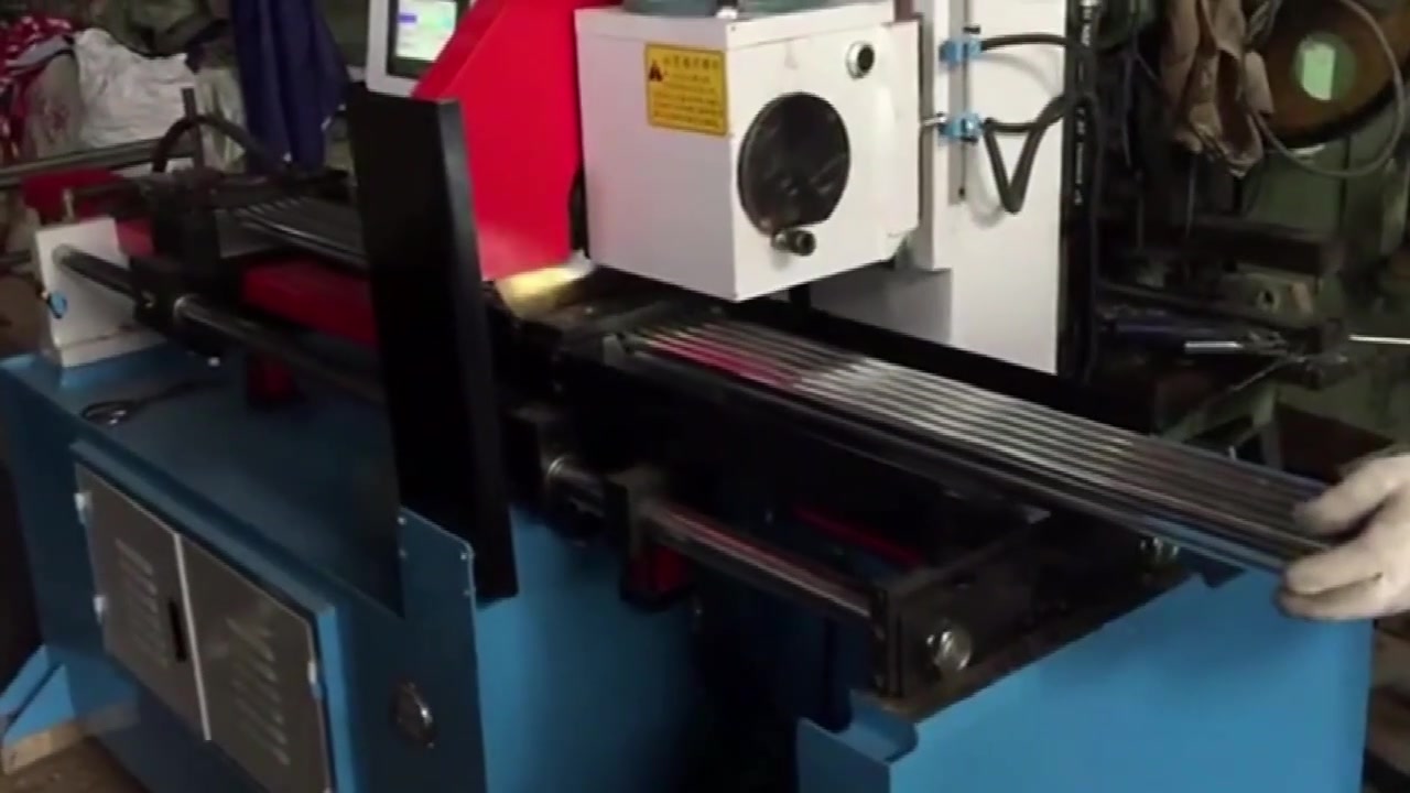 切管机~圆管切管机~全自动切管机~11根圆管齐切