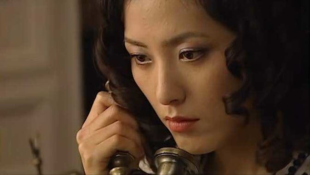 蓝色档案:女特工要休息,哪料教官半夜打来电话,秒懂其中含义