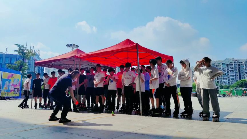 福建省福州市轮滑行业进一步规范化、旨在提升服务意识与教学质量