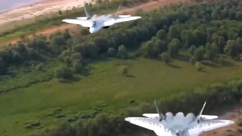 向中国推销苏-57,俄究竟打什么如意算盘?网友:实力还不如歼-31