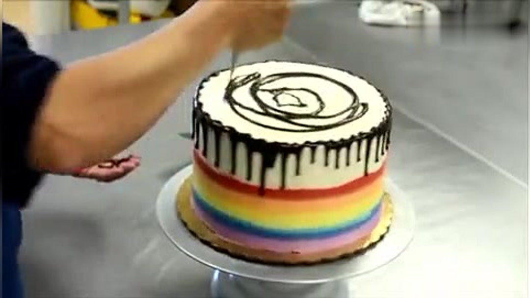 如何做一个最终的生日蛋糕 原来这样啊