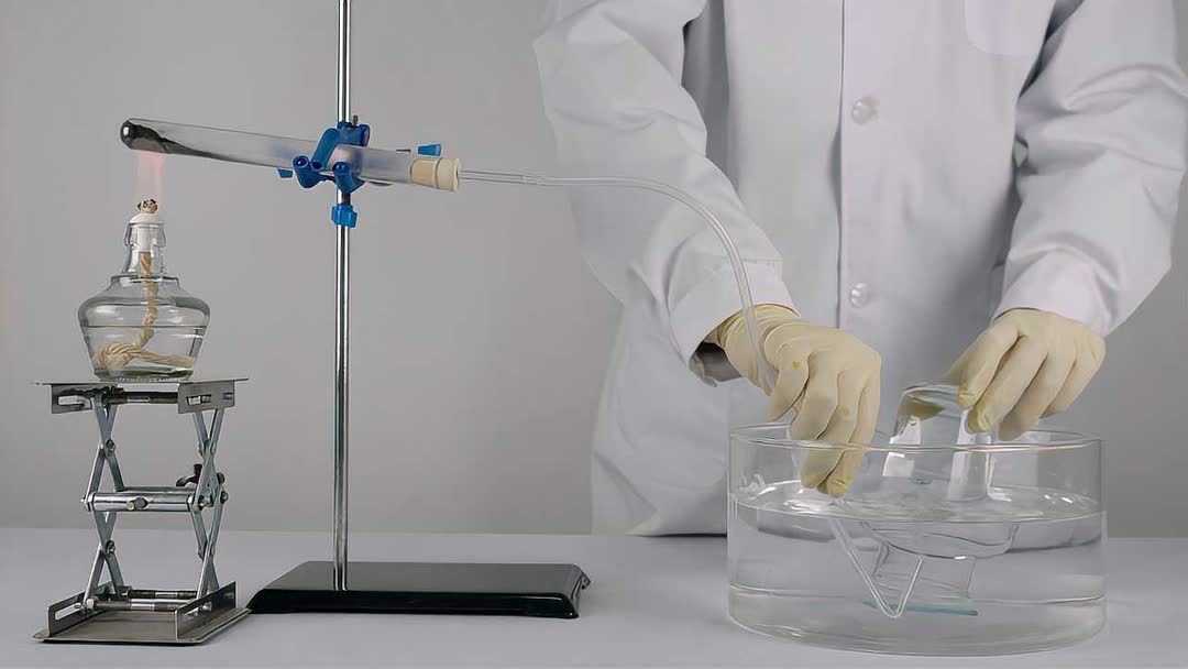 2.3 氯酸钾分解制氧气-初中化学实验