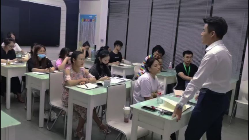 #招生宣传哪家强 越难开发的市场我们越能体现我们招生的专业