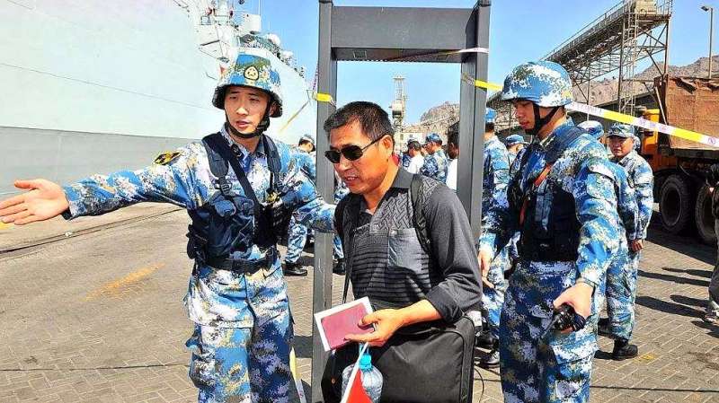 国人在海外遇险,救援的撤侨行动还要收费?网友:收双倍才好