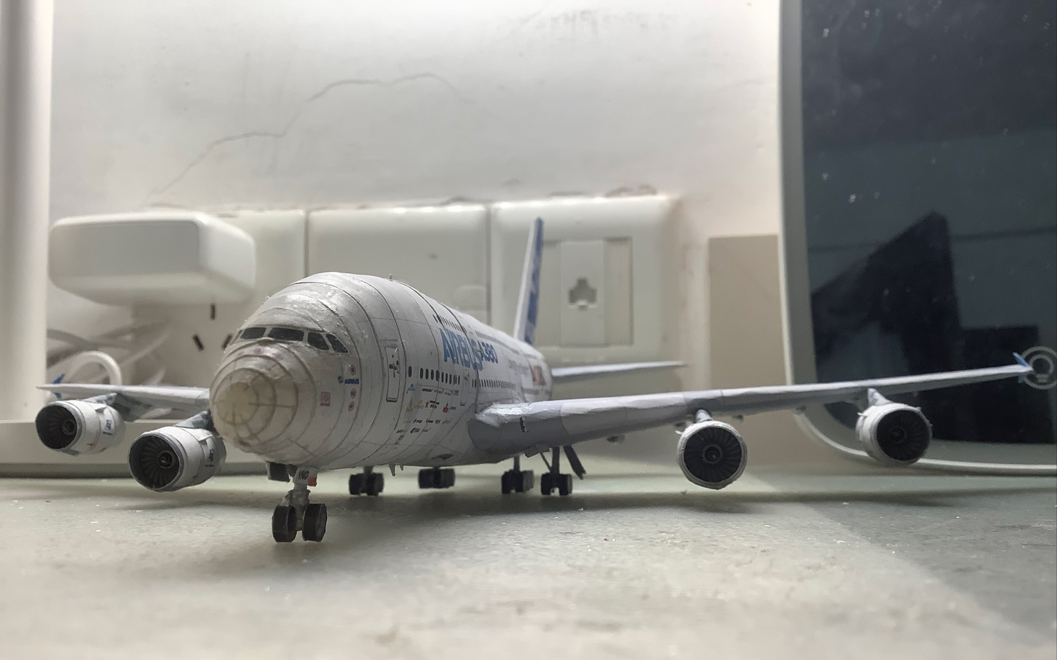 全网首架空客A380 "一飞钟情"四号原型机纸模