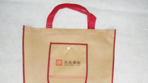 媳妇把布袋子缝几下放在家里,朋友见到都夸她聪敏,简单实用方便