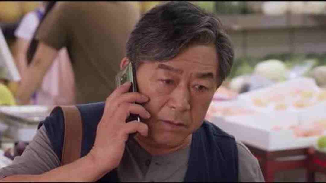 《怪你过分美丽》莫爸爸接到理财产品推销电话 高收益低风险也敢信?