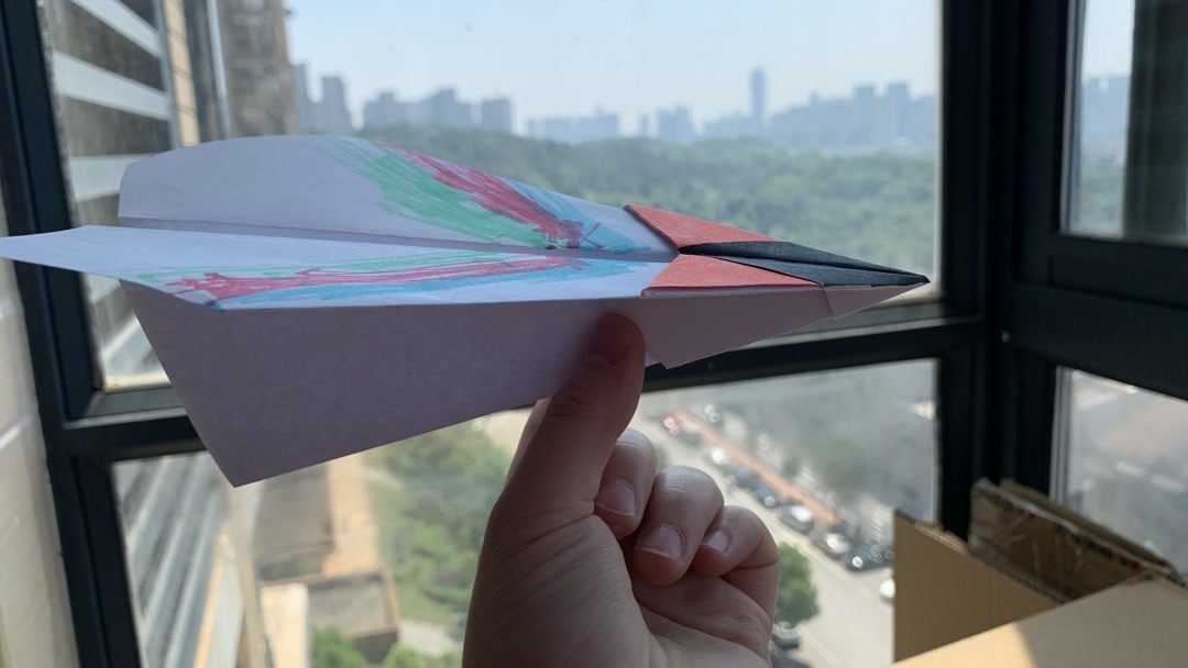 【折纸教程】漂亮又简单的纸飞机